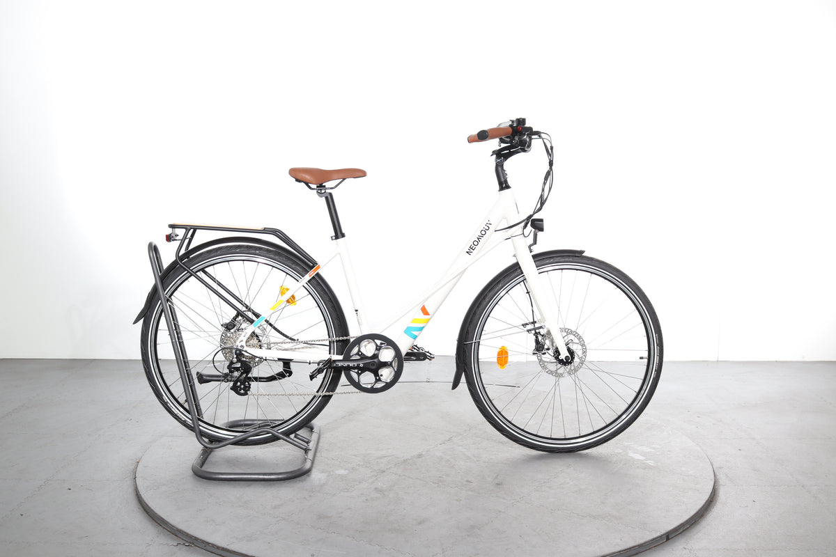 Electric bike Neomouv Malva 2024 refurbished | Upway